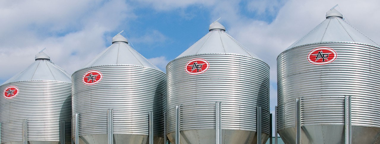 AP Bulk Feed Tanks • South Country Livestock Equipment